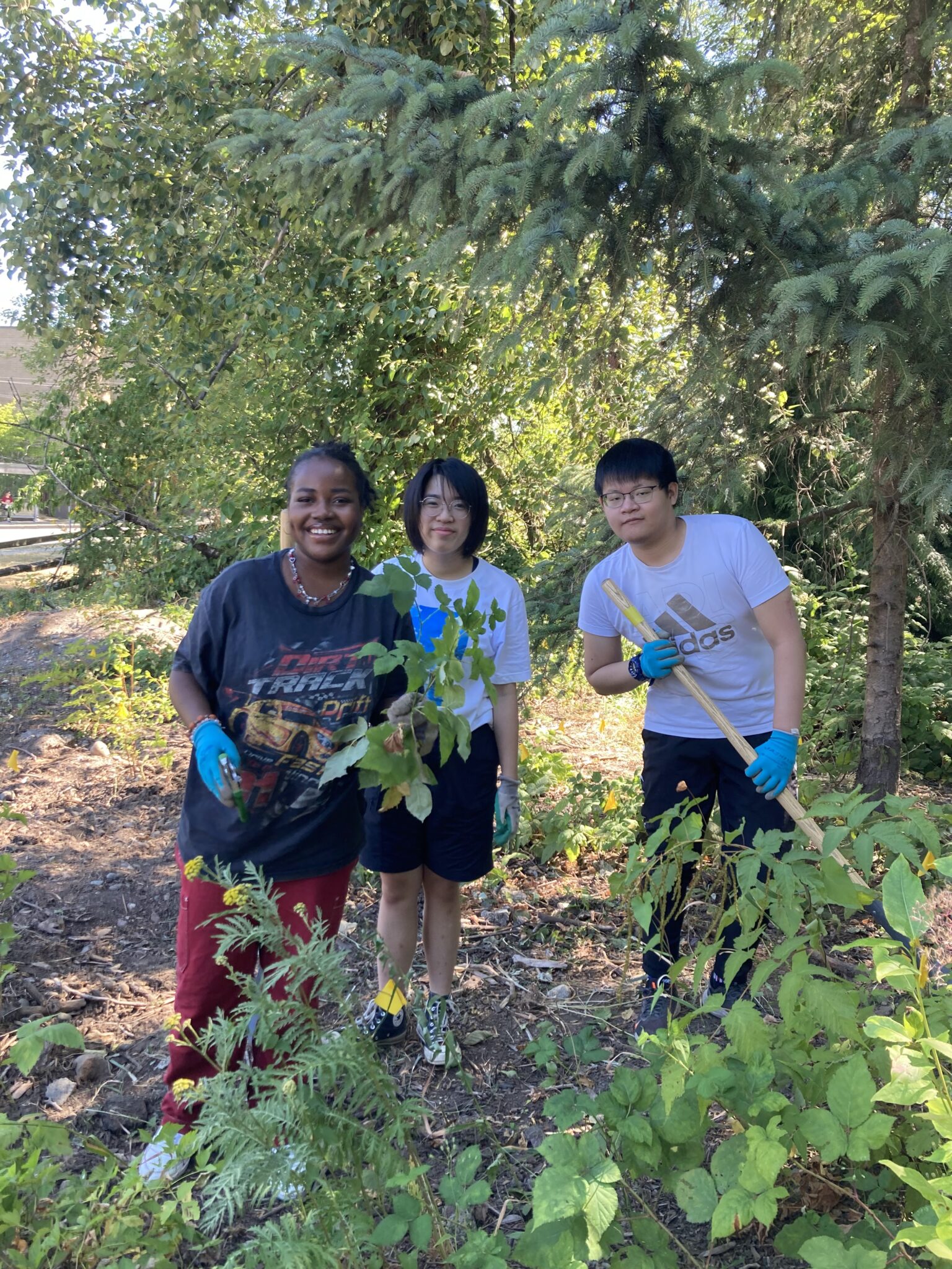 Empowering Youth to Care for Nature - Environmental Youth Alliance